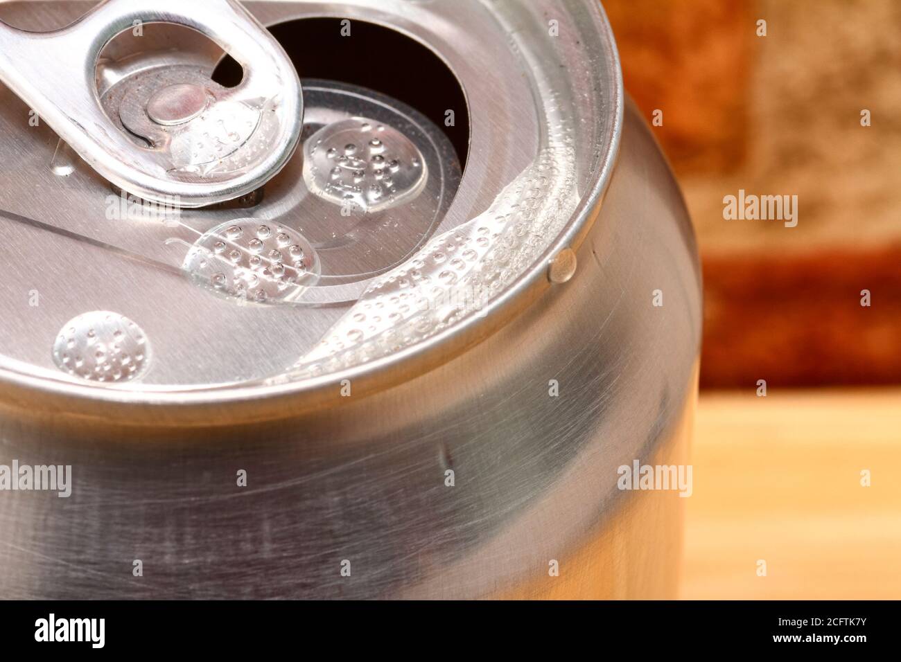 Fizzy drink can open hi-res stock photography and images - Alamy