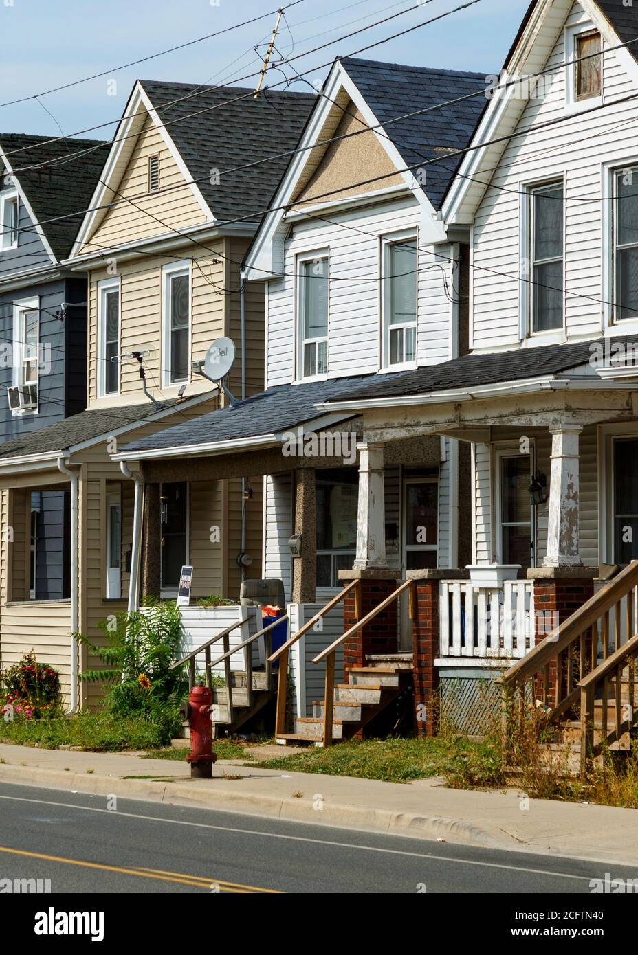 Single family dwelling hi-res stock photography and images - Alamy