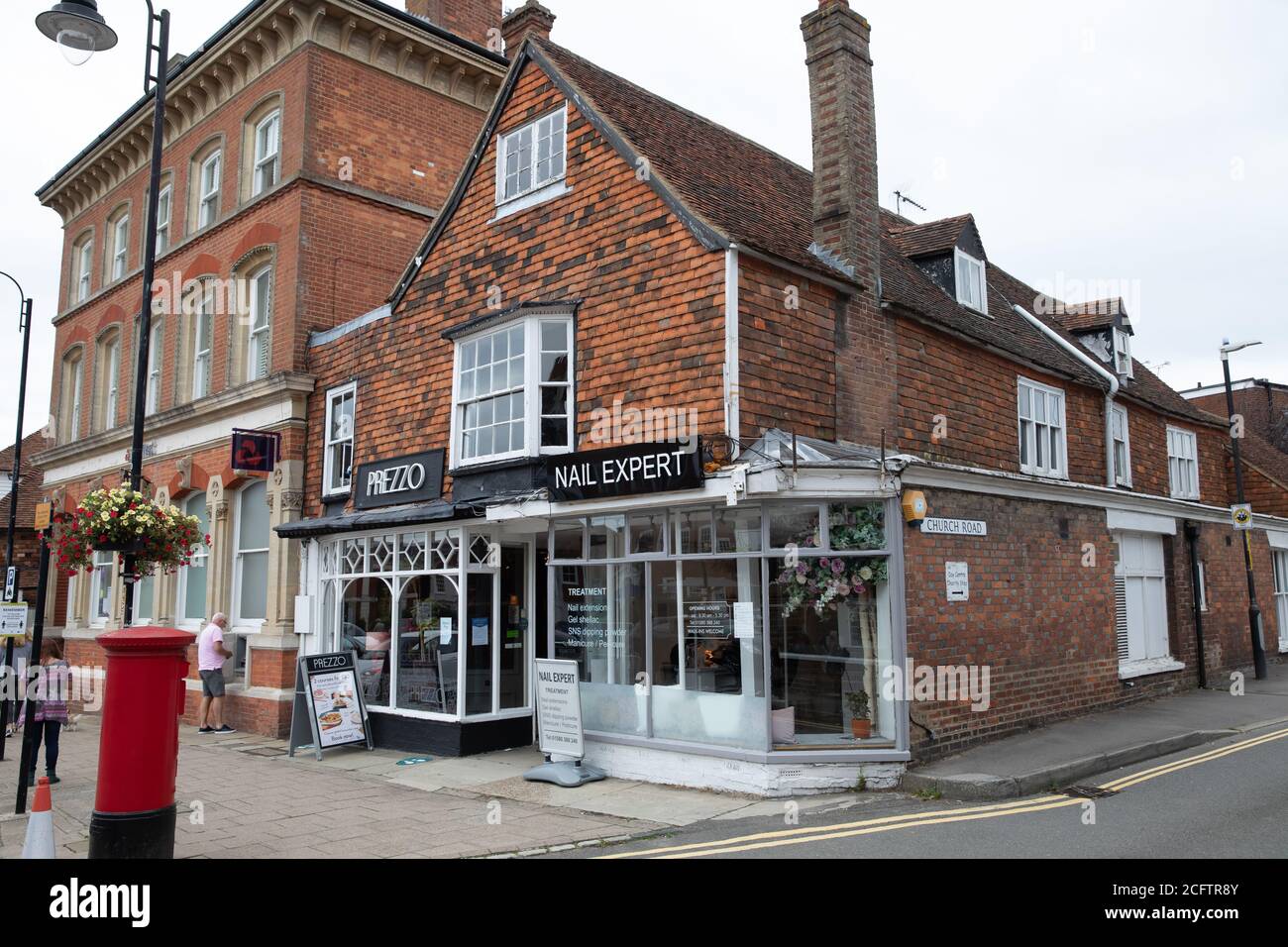 Shop front tenterden hi-res stock photography and images - Alamy