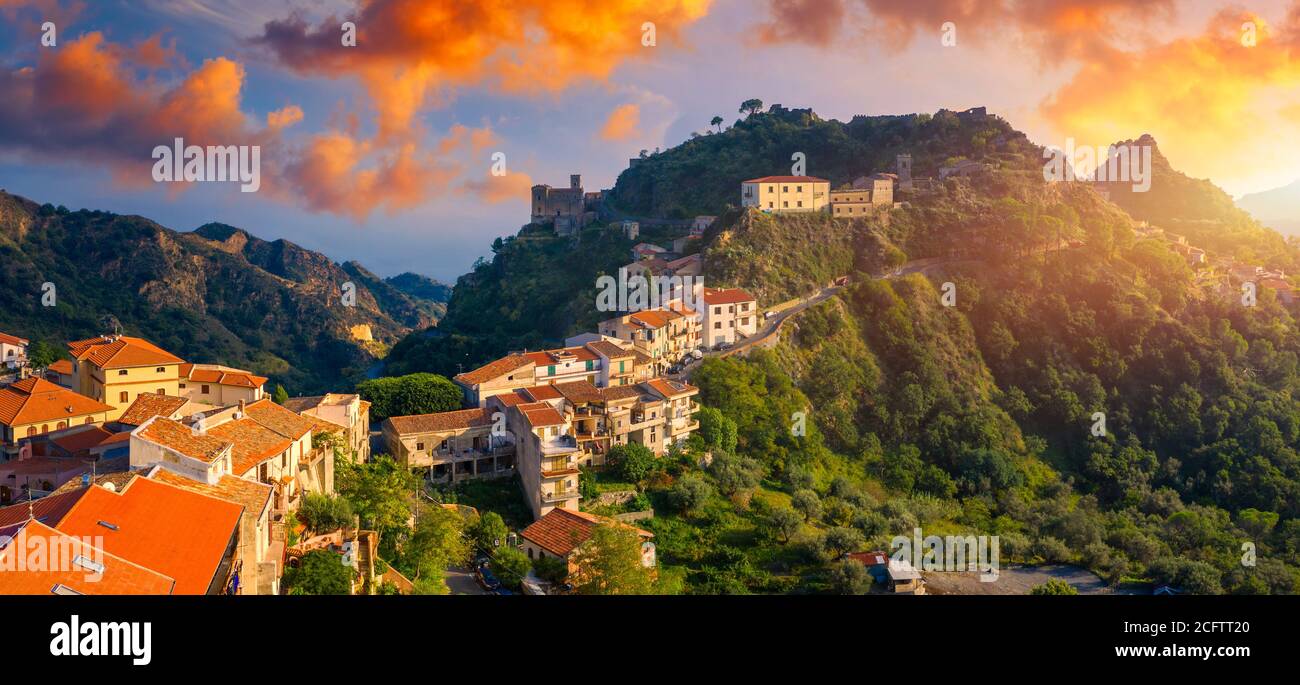 Godfather movie location hi-res stock photography and images - Alamy