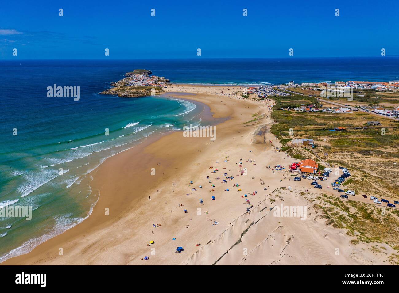 Praia do baleal peniche hi-res stock photography and images - Alamy