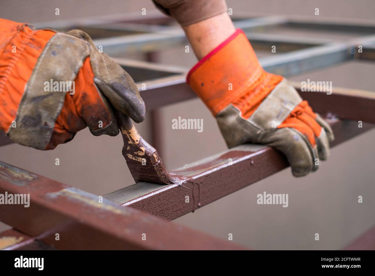 Contractors hand hi-res stock photography and images - Alamy
