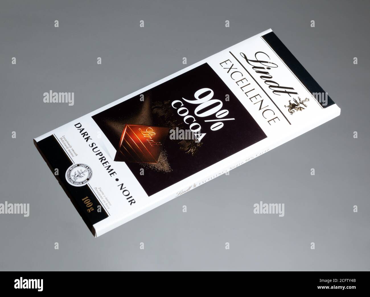 Lindt chocolate switzerland hi-res stock photography and images - Alamy