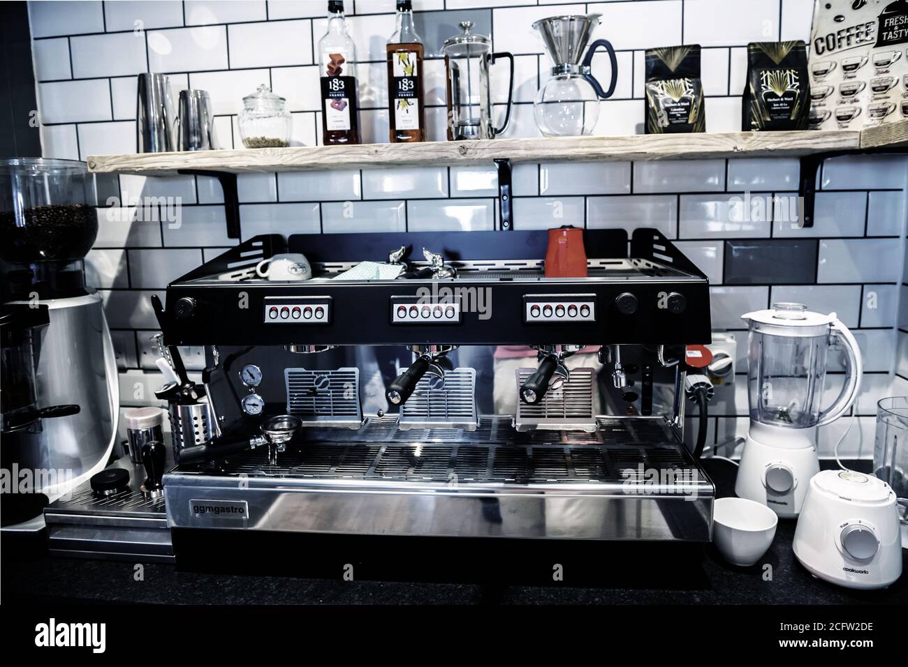 Coffeee machine hi-res stock photography and images - Alamy