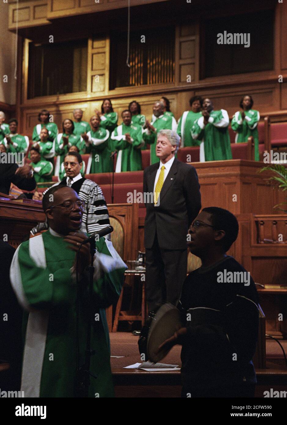 Bill clinton speaking at a church hi-res stock photography and images ...