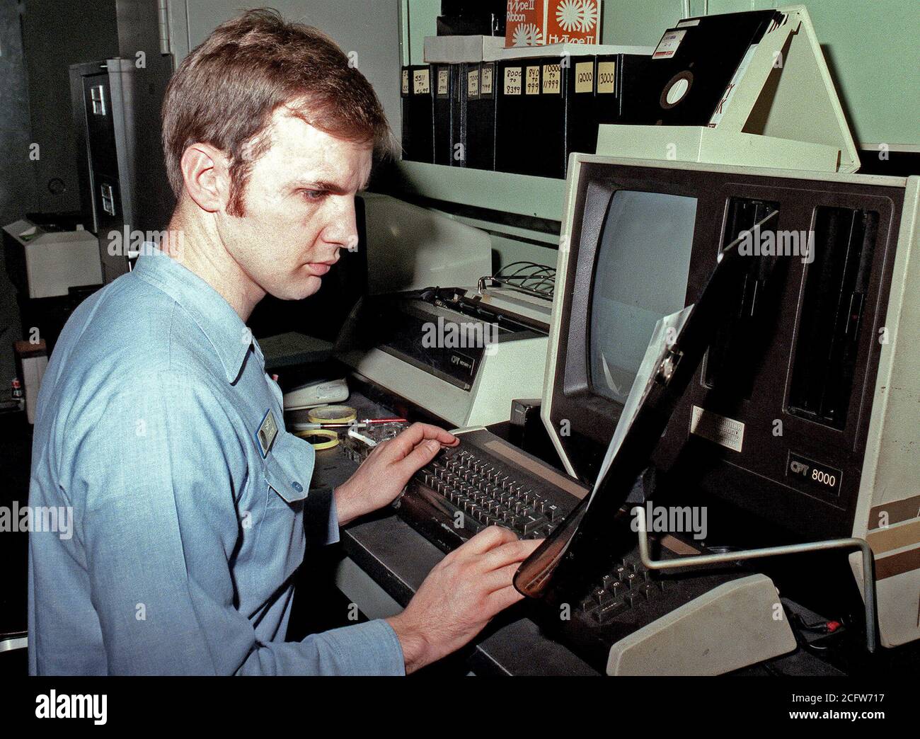 1980s computer terminal hi-res stock photography and images - Alamy