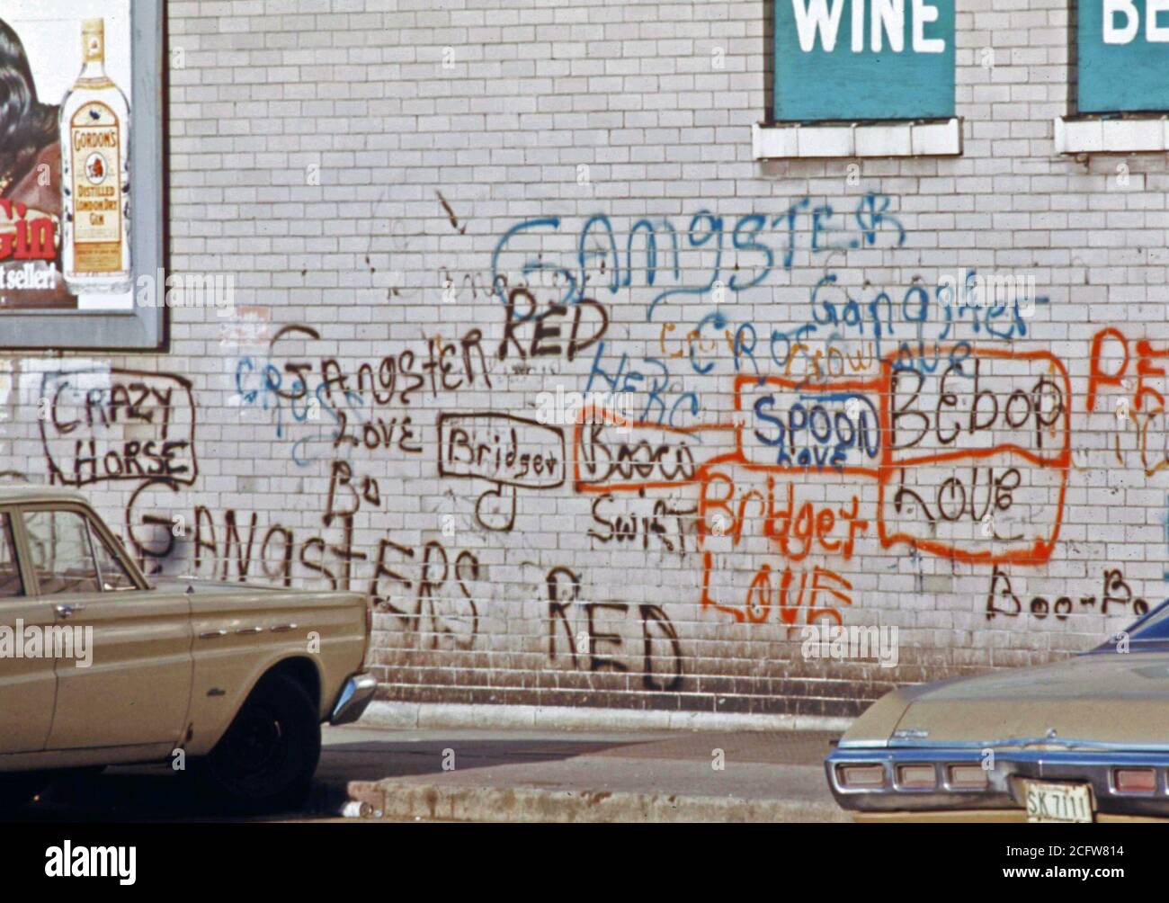 1970s beer case hi-res stock photography and images - Alamy
