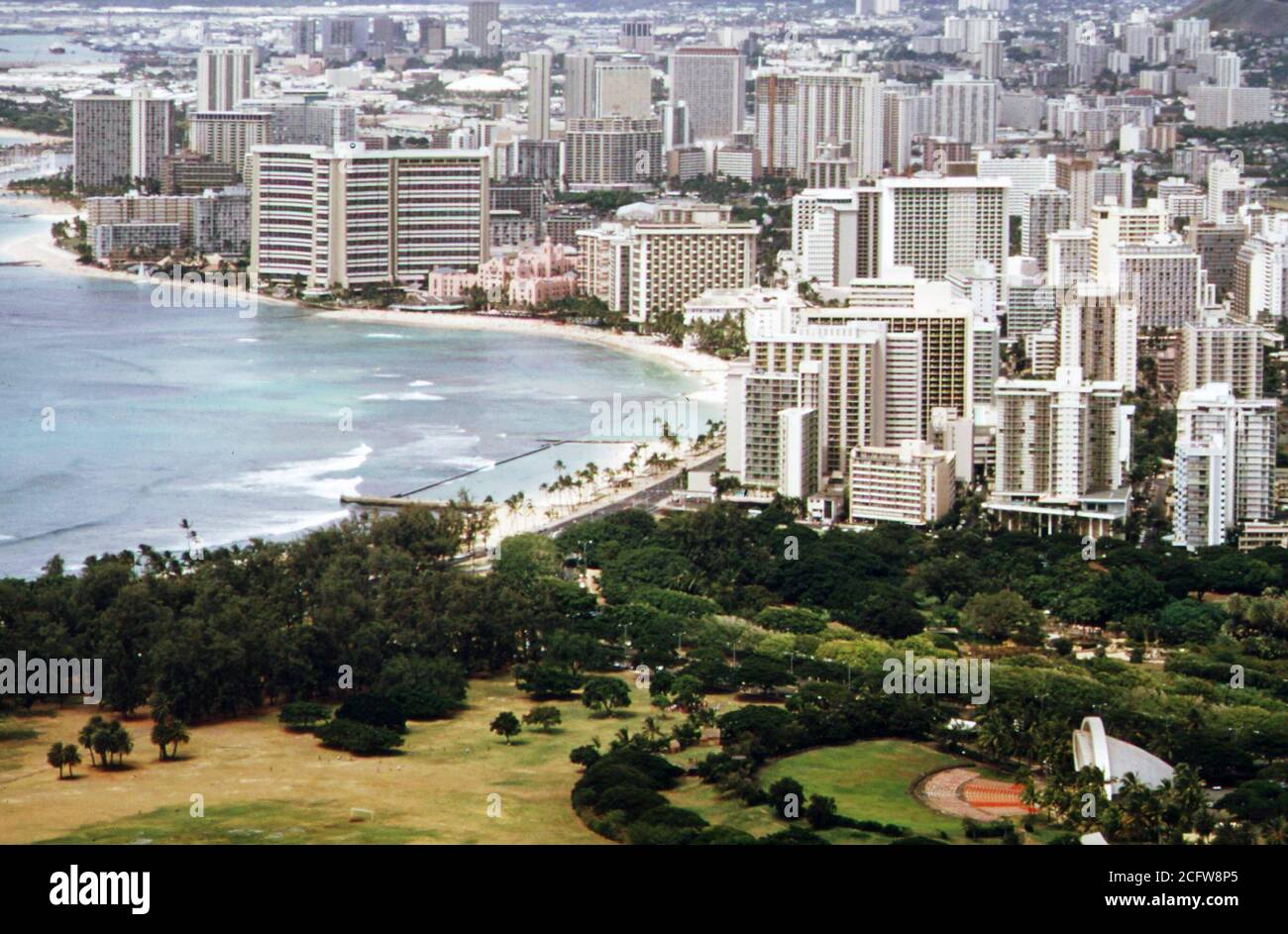 Honolulu 1970s hi-res stock photography and images - Alamy