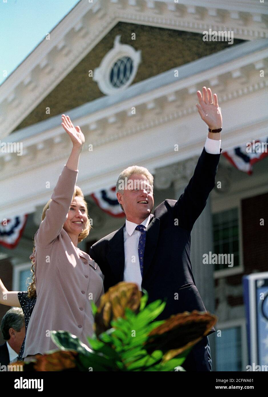 8/25/1996 - Photograph of President William Jefferson Clinton and First ...