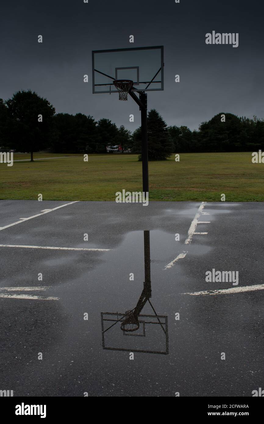 Basketball court after rain hi-res stock photography and images - Alamy
