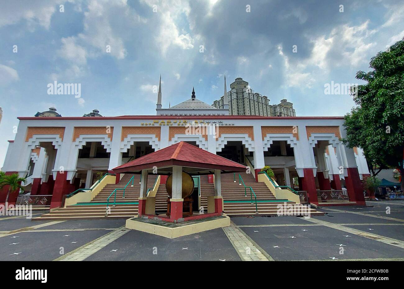 Masjid Akbar Kemayoran Mosque, Kemayoran, Jakarta, Indonesia Stock ...