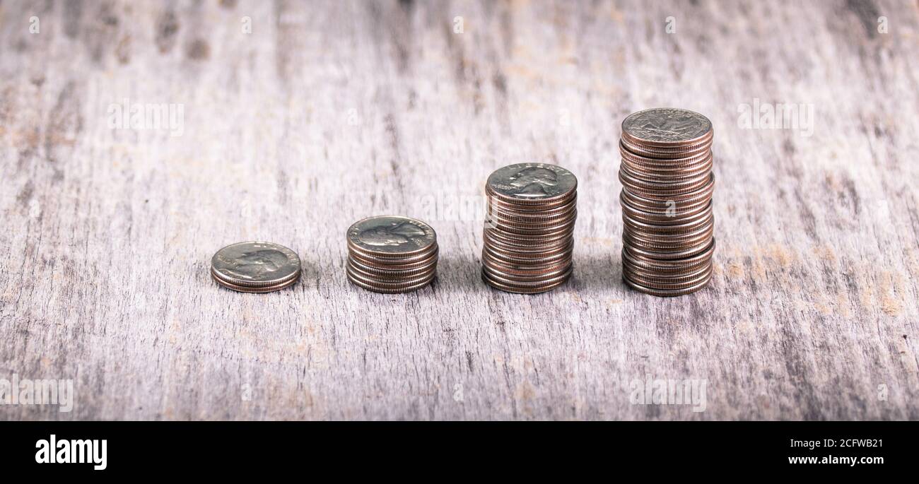 Growth table hi-res stock photography and images - Alamy