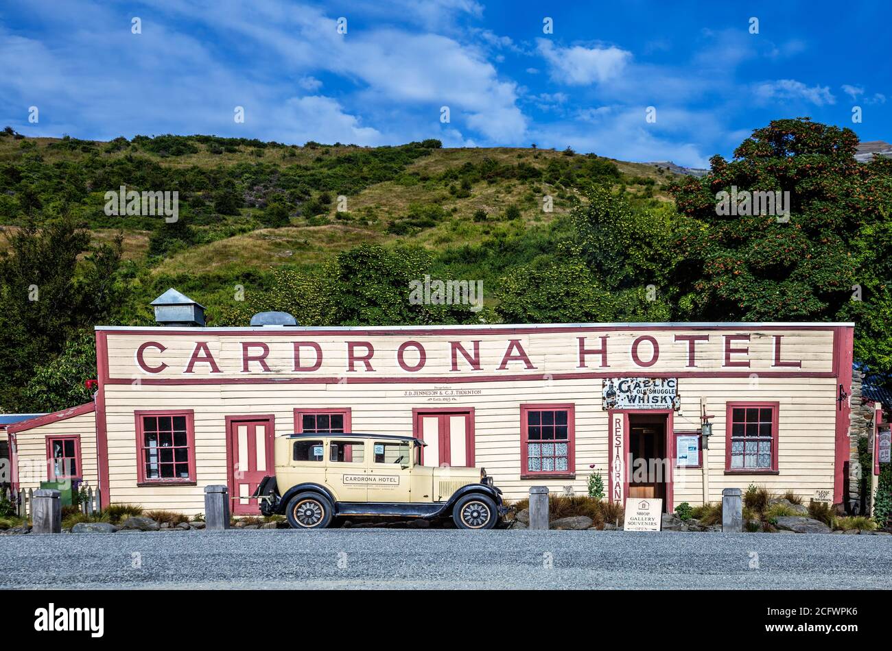 Cardrona hotel hi-res stock photography and images - Alamy