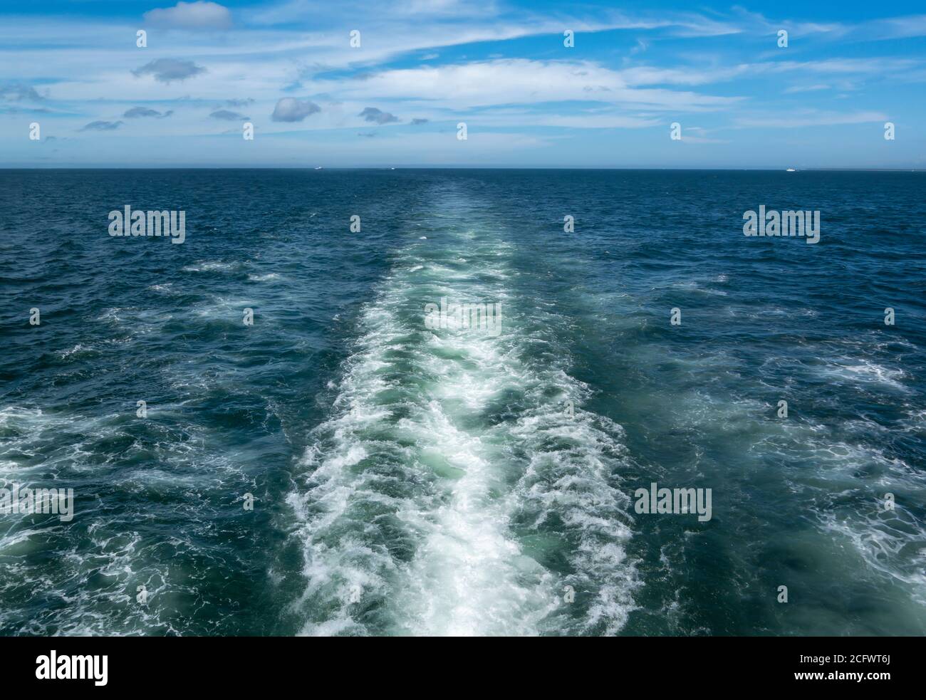 Back of boat hi-res stock photography and images - Alamy