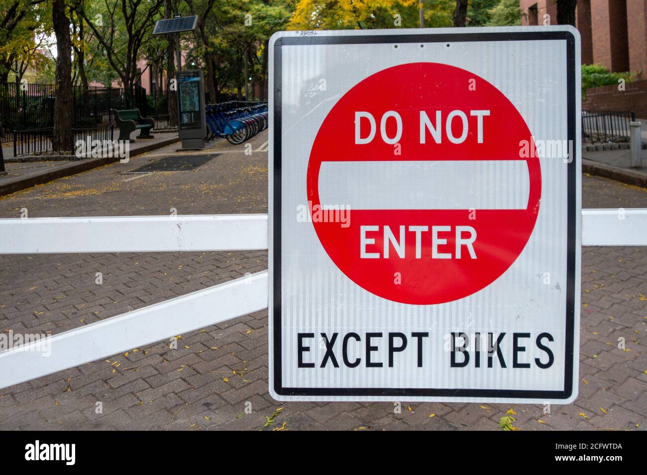 street transit sign do not enter except bikes Stock Photo - Alamy