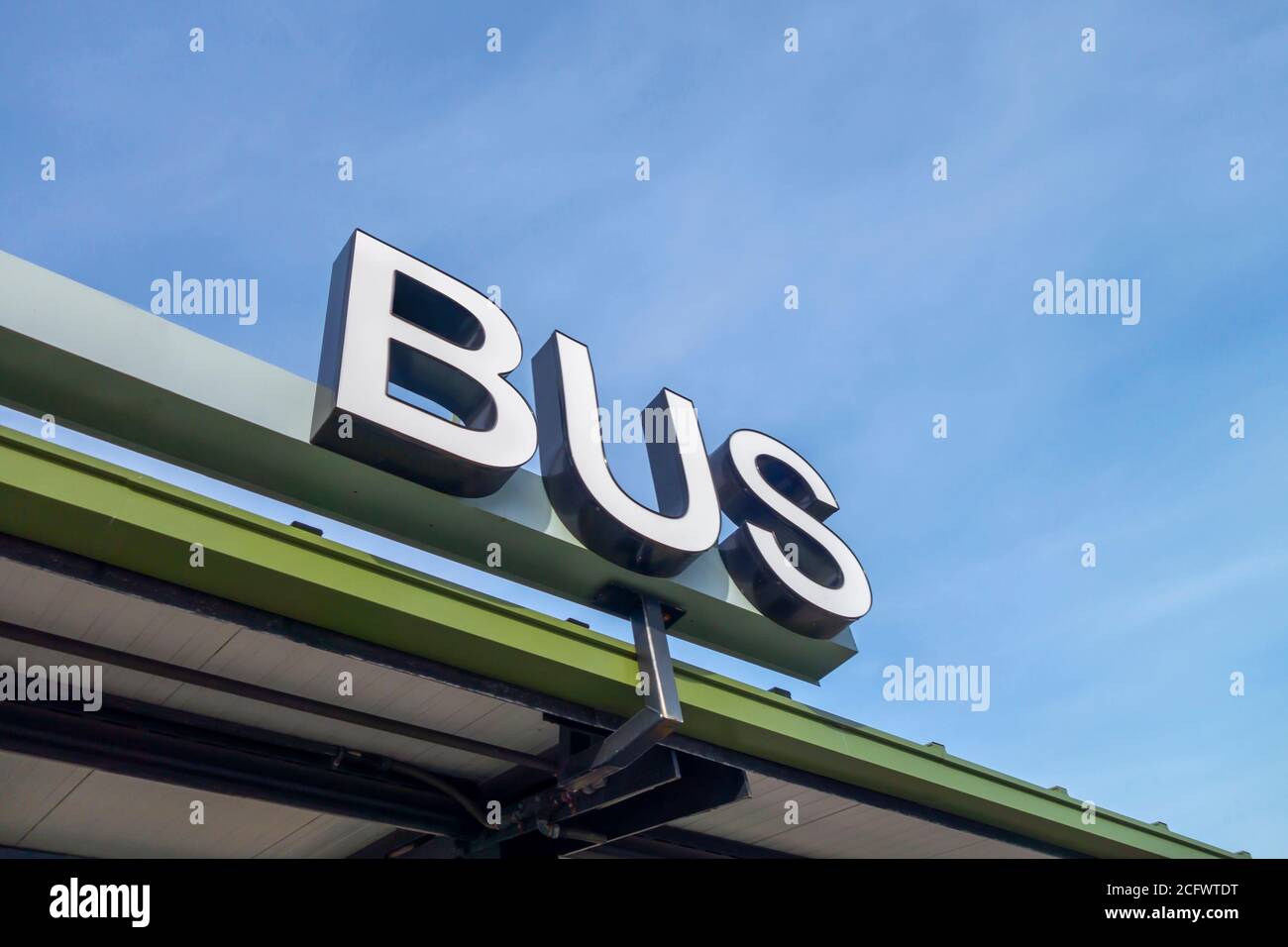Bus transit stop hi-res stock photography and images - Alamy