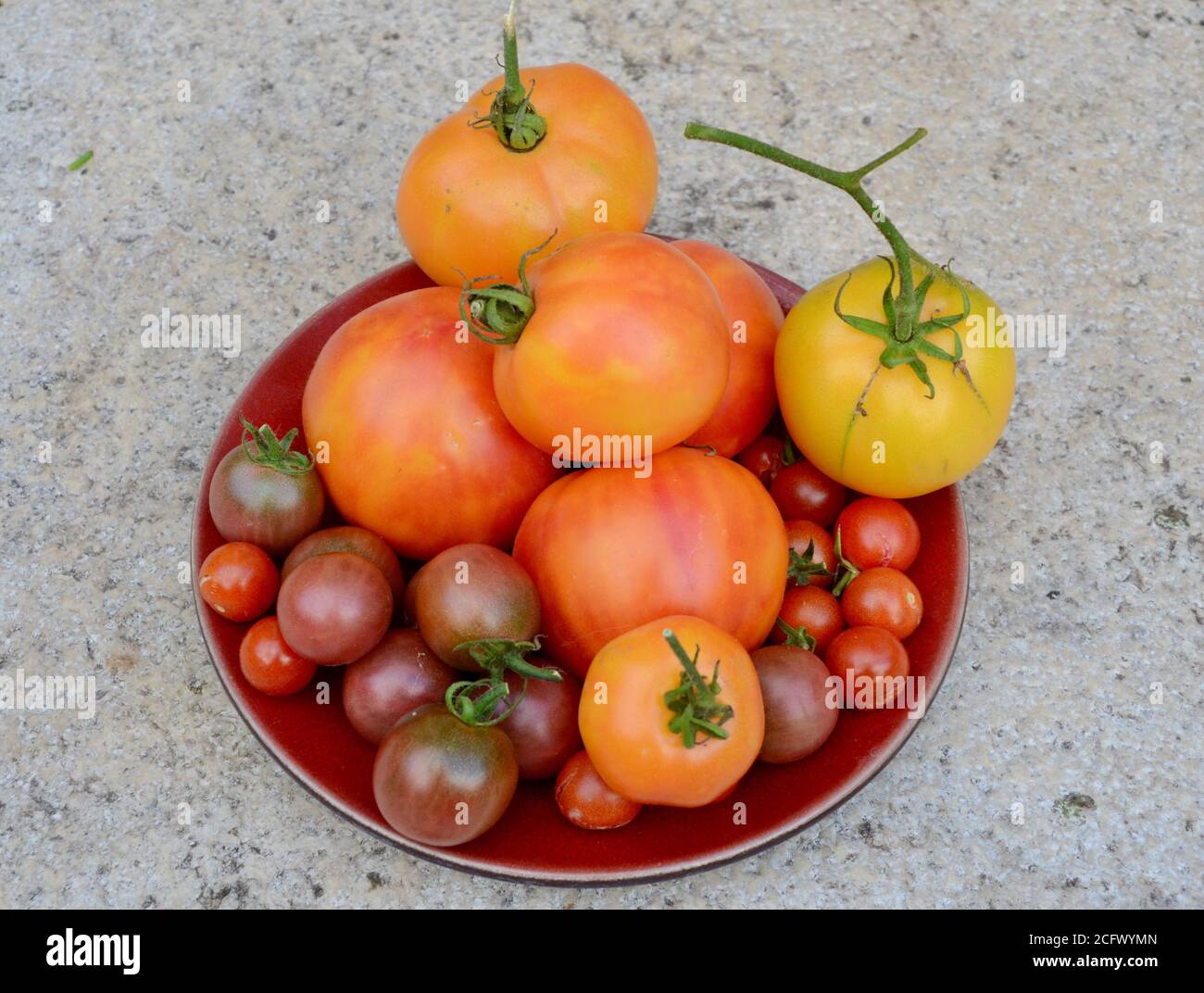 Heritage Cherry Tomatoes High Resolution Stock Photography and Images ...