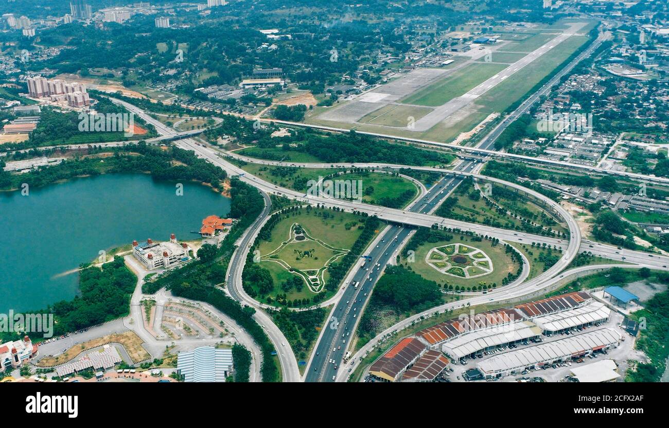 Interchange ramp hi-res stock photography and images - Alamy