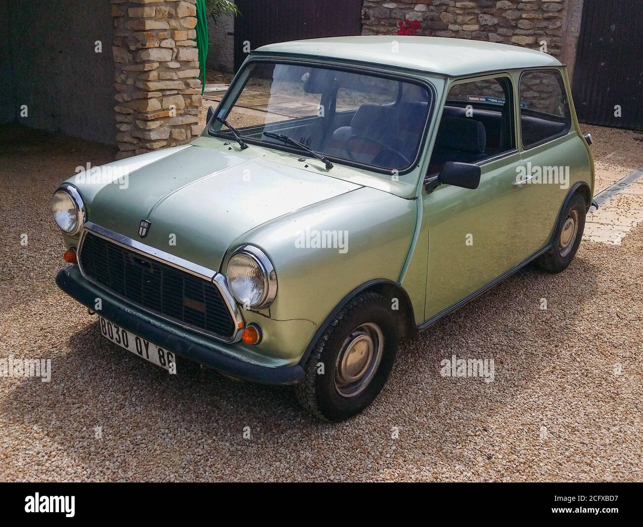 Dark green mini car hi-res stock photography and images - Alamy