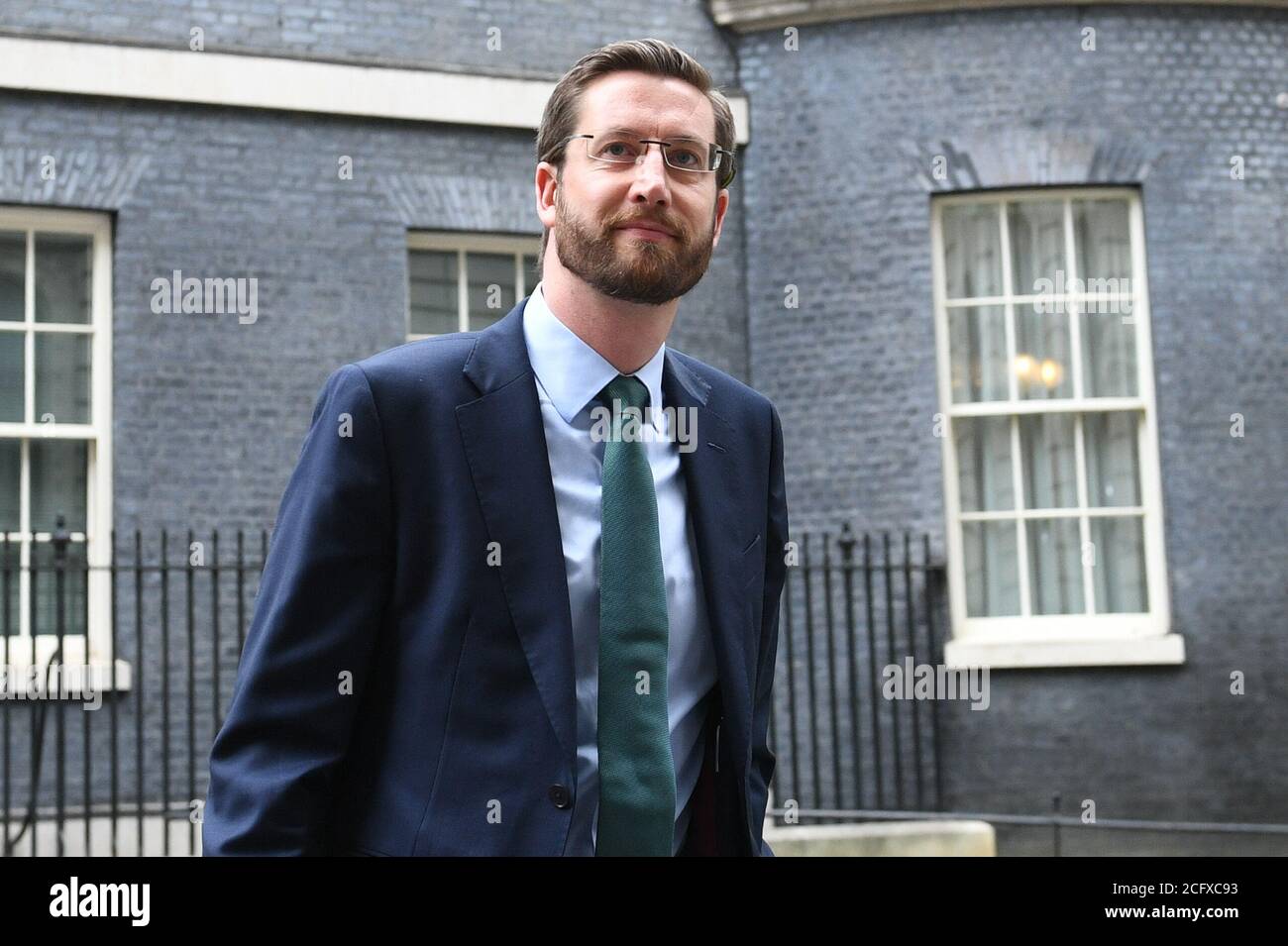Cabinet secretary simon case in downing street hi-res stock photography ...