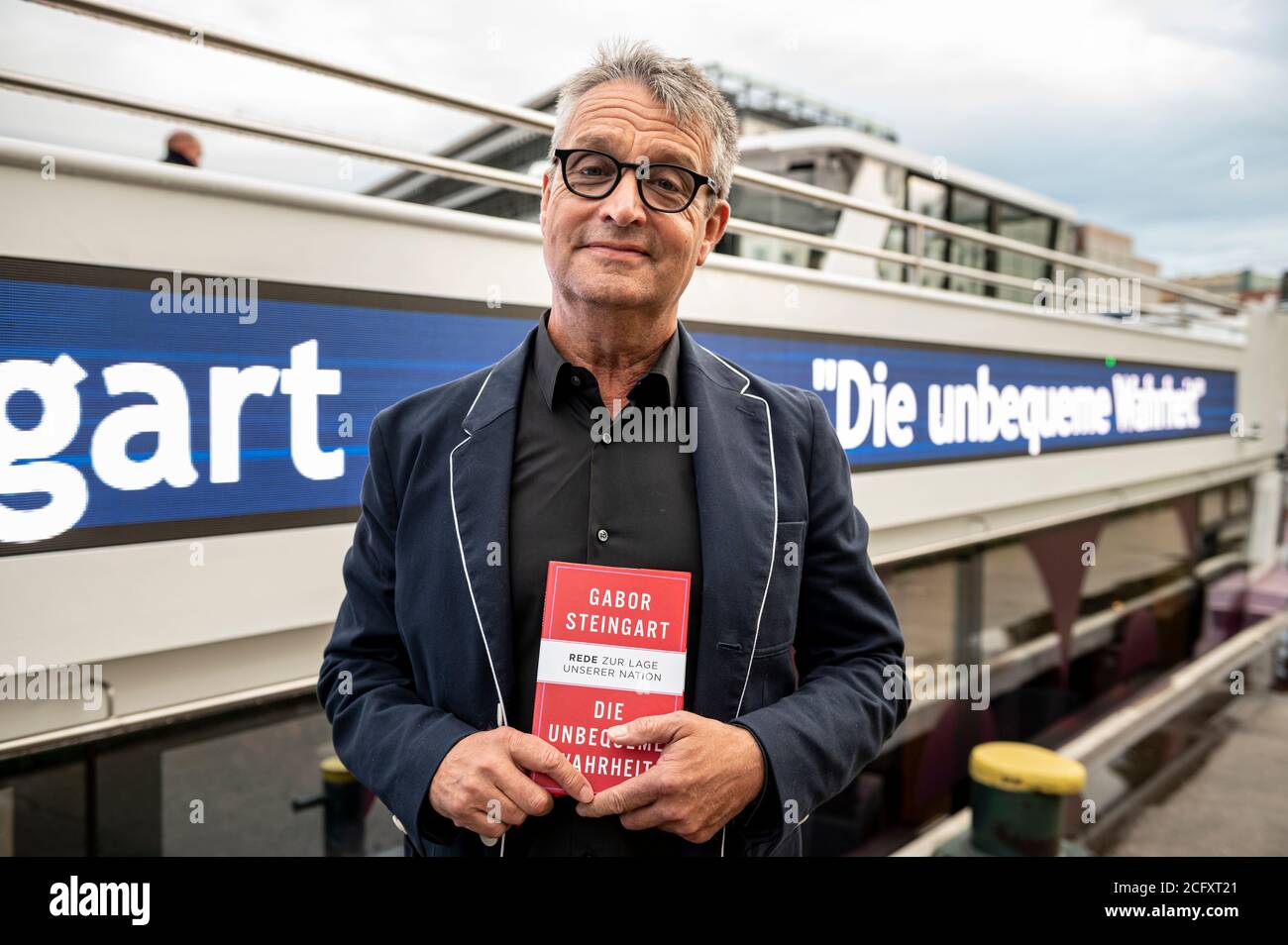 Rede die wahrheit hi-res stock photography and images - Alamy