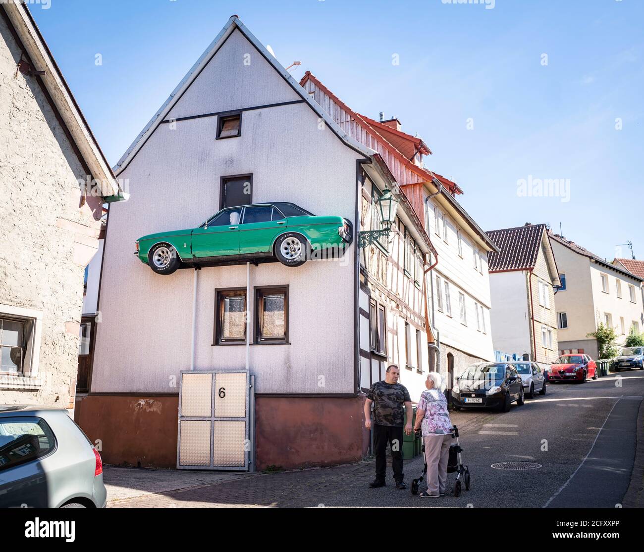 Brensbach, Germany. 08th Sep, 2020. Matthias Hoffmann (below) is ...