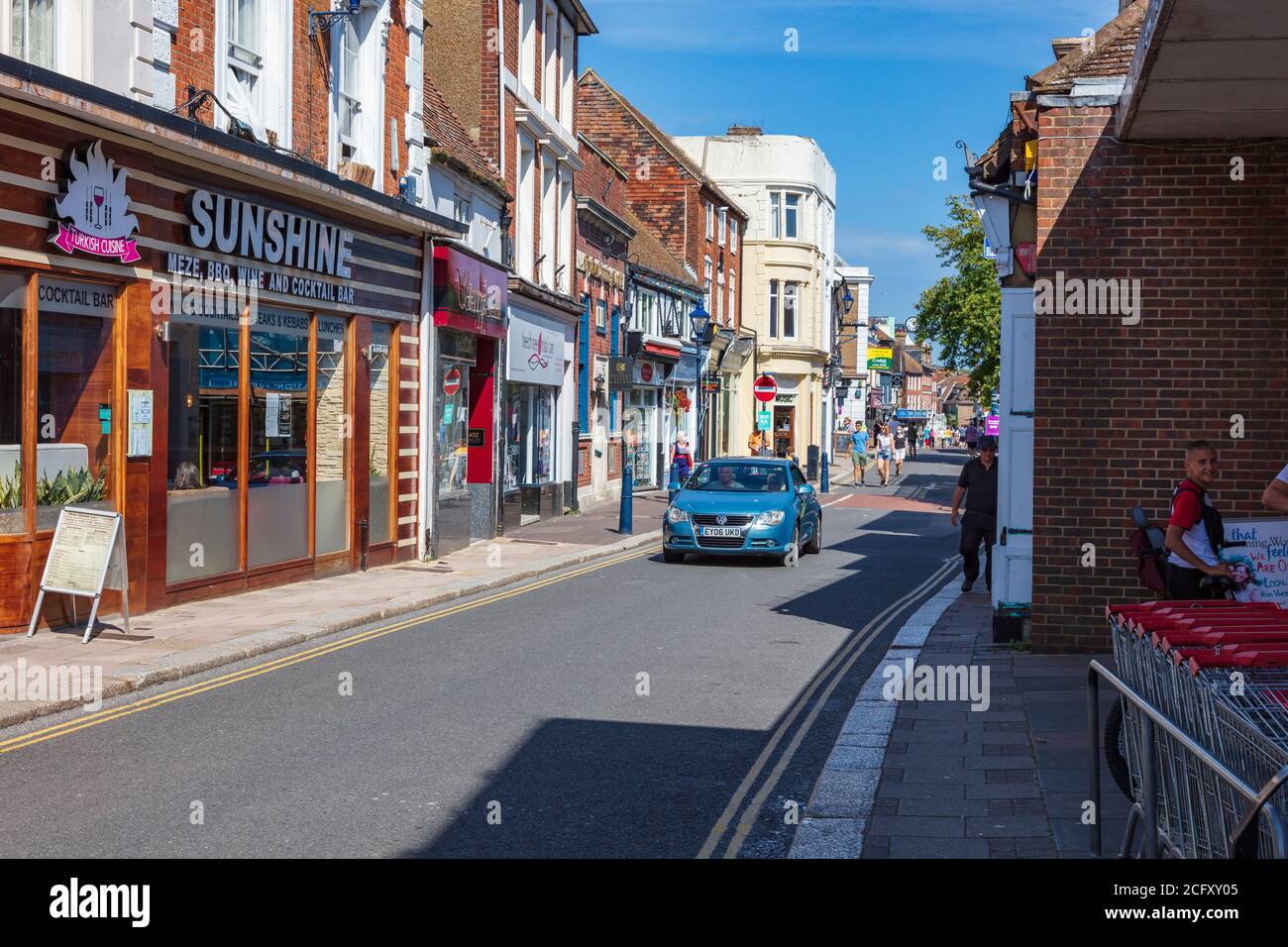 Hythe shops hi-res stock photography and images - Alamy
