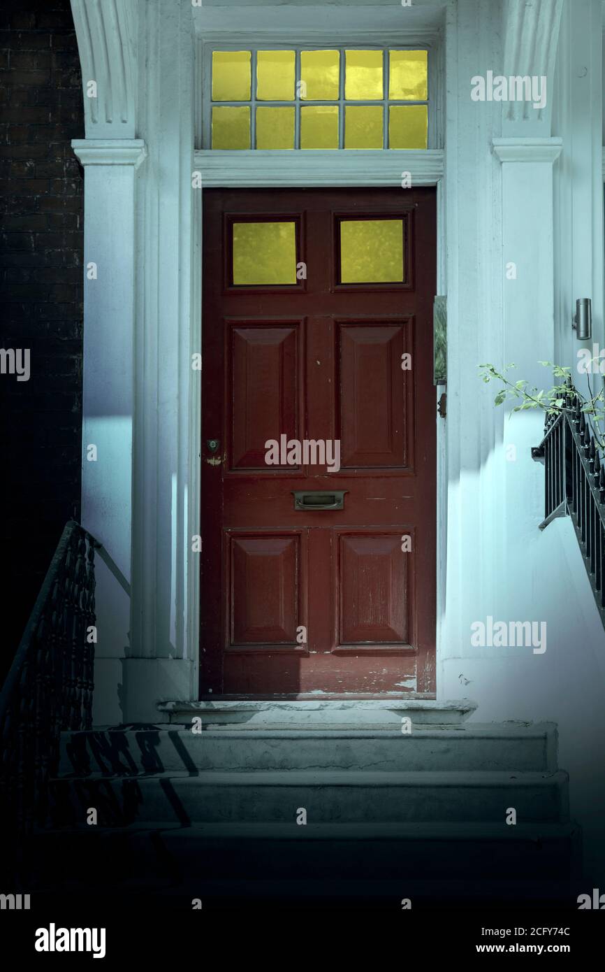 Residence lit hi-res stock photography and images - Alamy