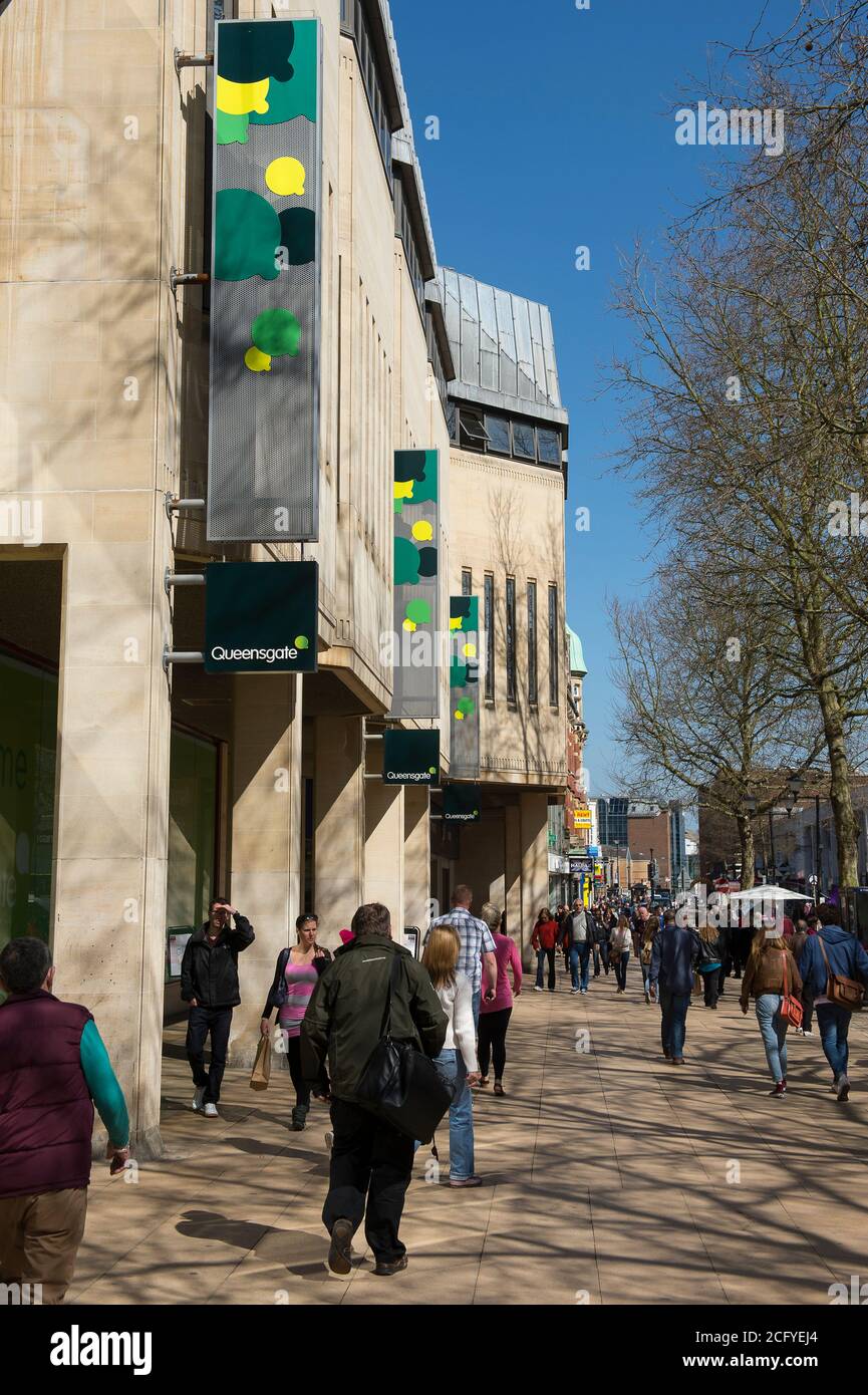 Queensgate shopping centre in the cathedral city of Peterborough ...