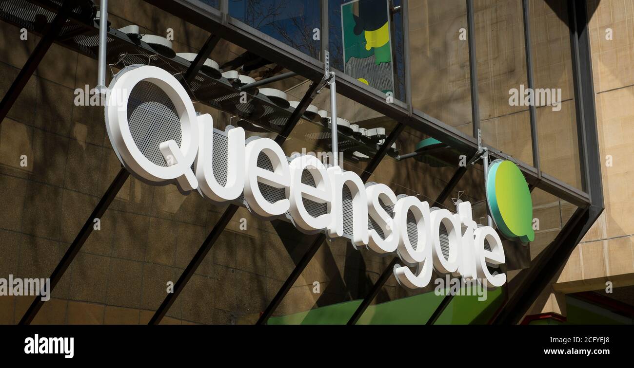 Entrance to queensgate shopping cenre hi-res stock photography and ...