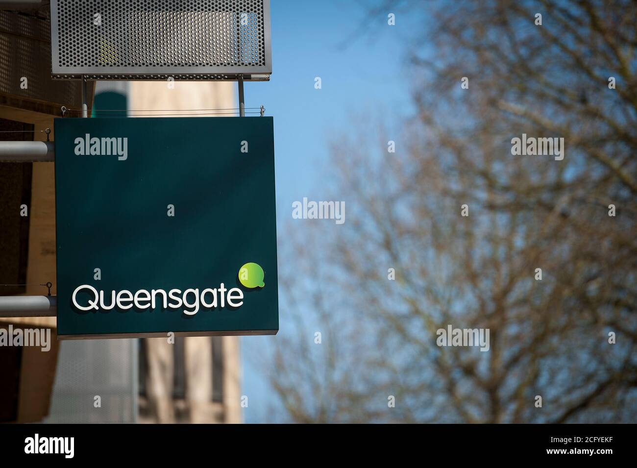 Queensgate shopping centre hi-res stock photography and images - Alamy