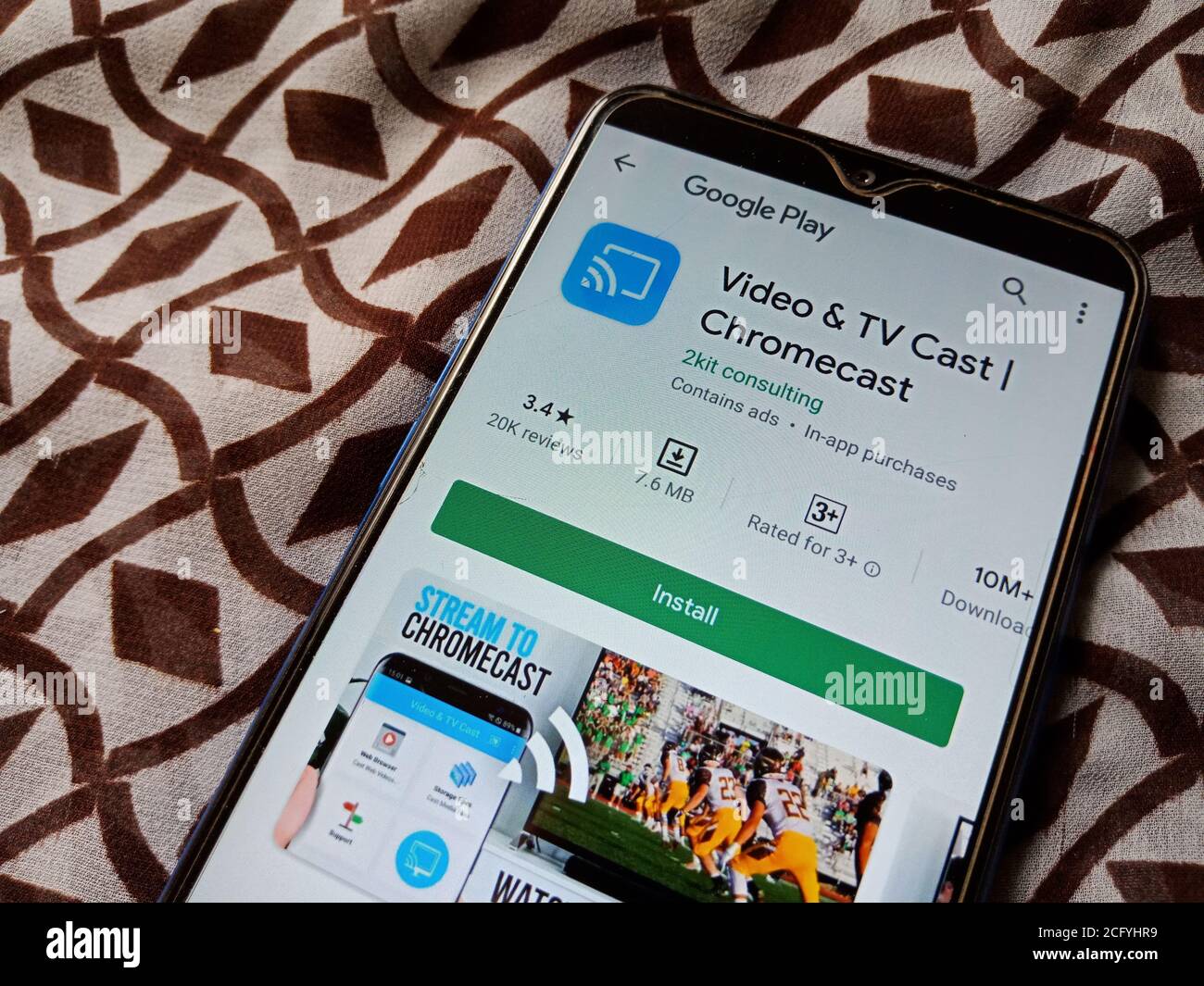 DISTRICT KATNI, INDIA - MAY 04, 2020: Video and TV cast smart phone ...