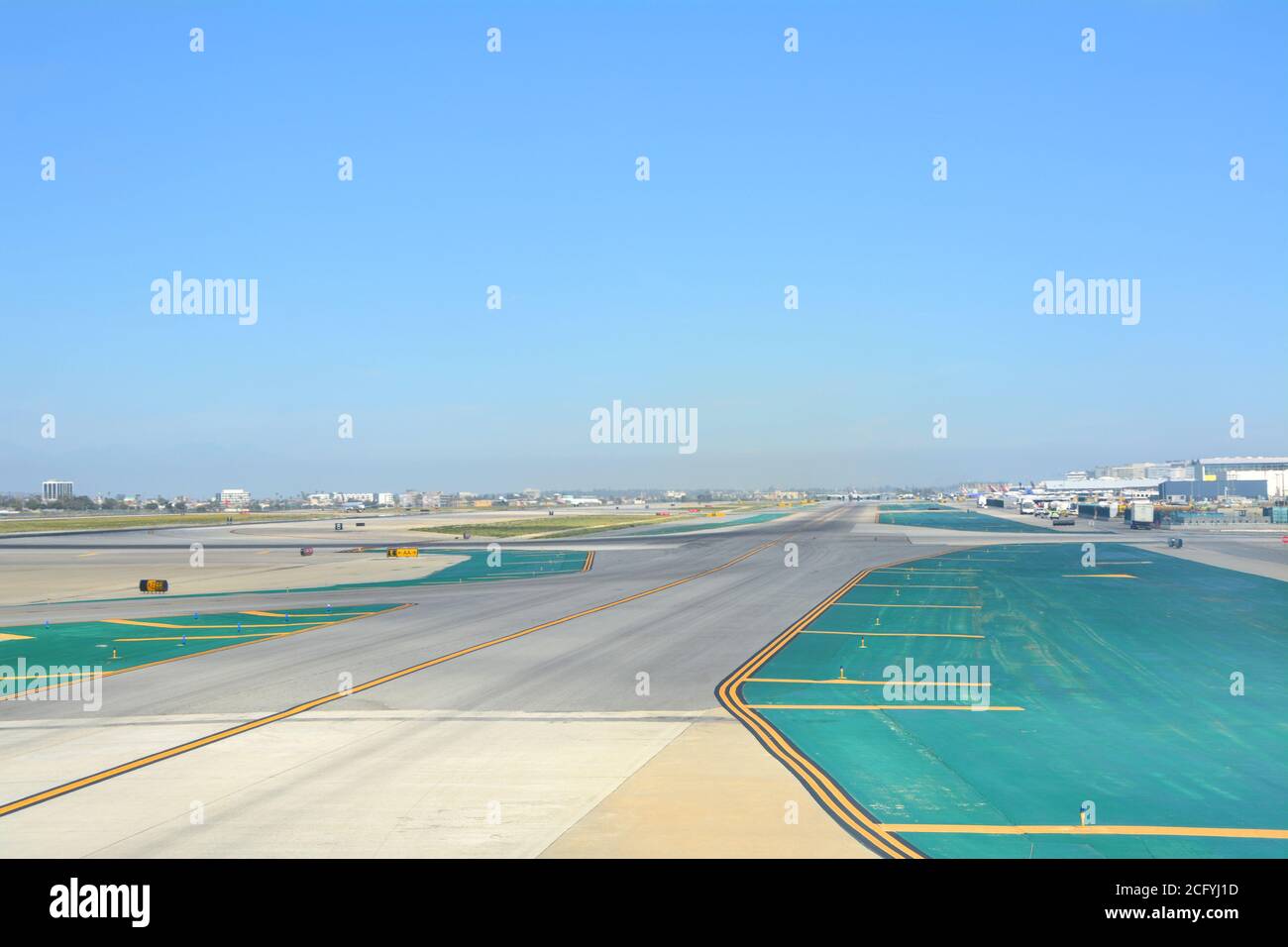 LOS ANGELES, CA, USA - MARCH 30, 2018 : The runway of Los Angeles LAX ...