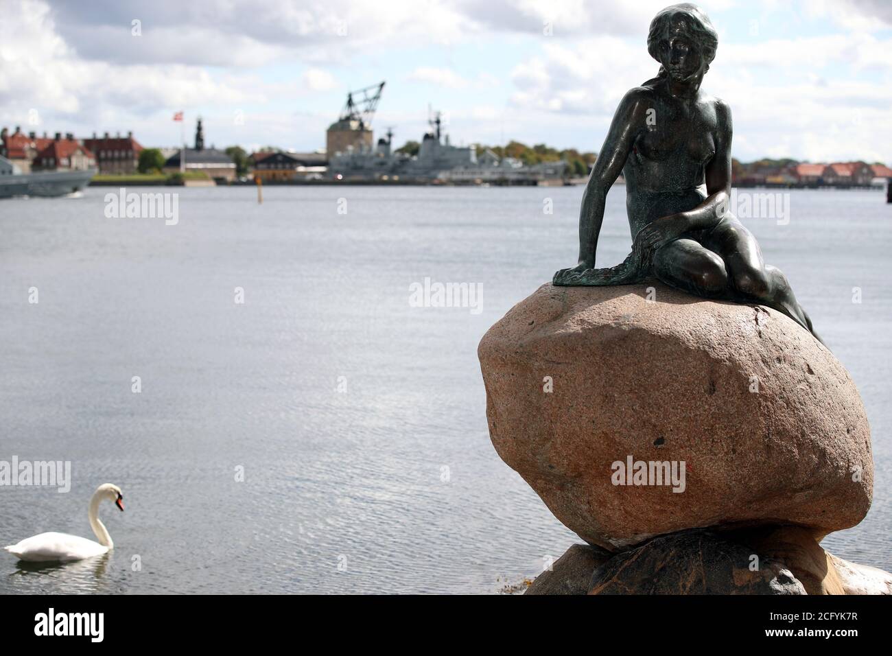 A general view of The Little Mermaid bronze statue by Edvard Eriksen, Copenhagen, Denmark Stock ...