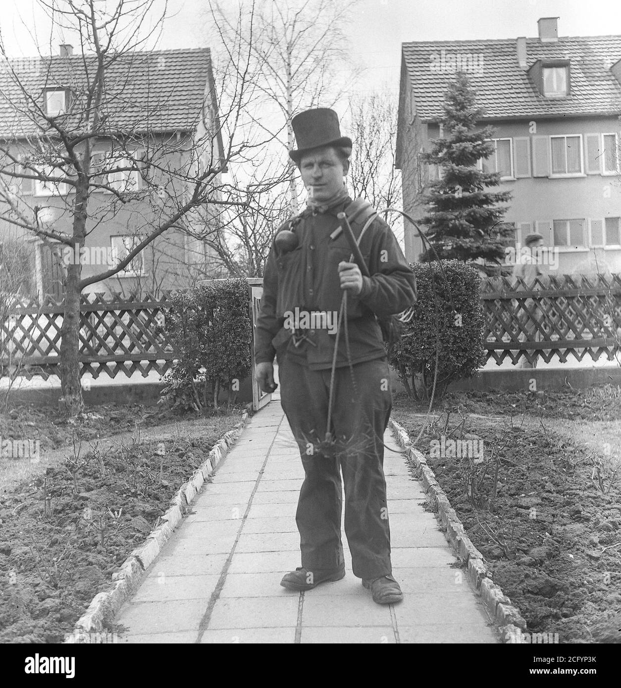 Old fashioned chimney sweep hi-res stock photography and images - Alamy