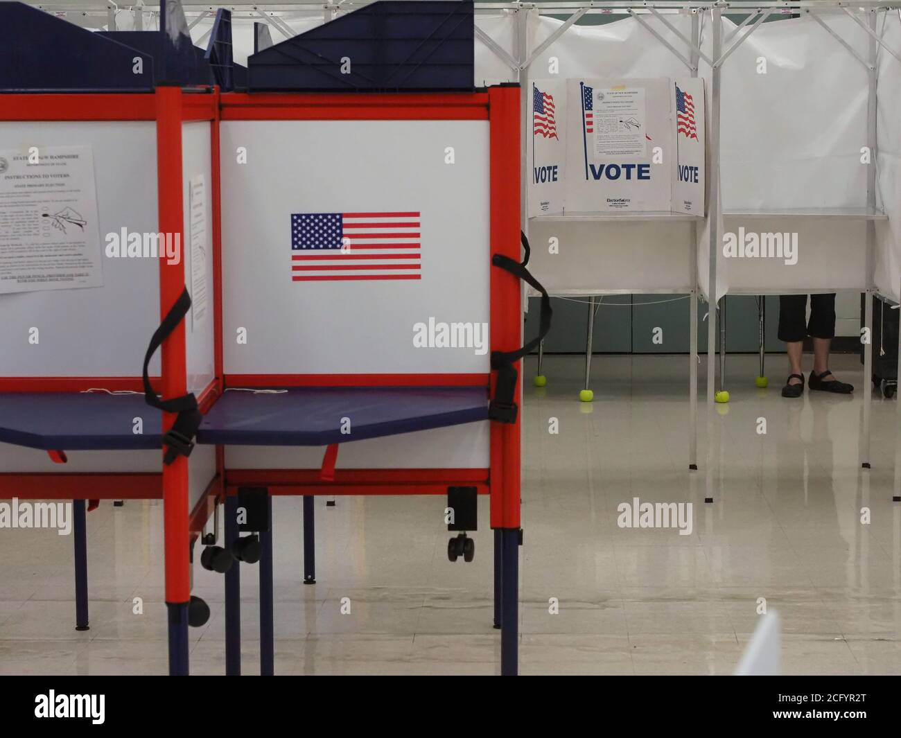 19 feet tall hi-res stock photography and images - Alamy