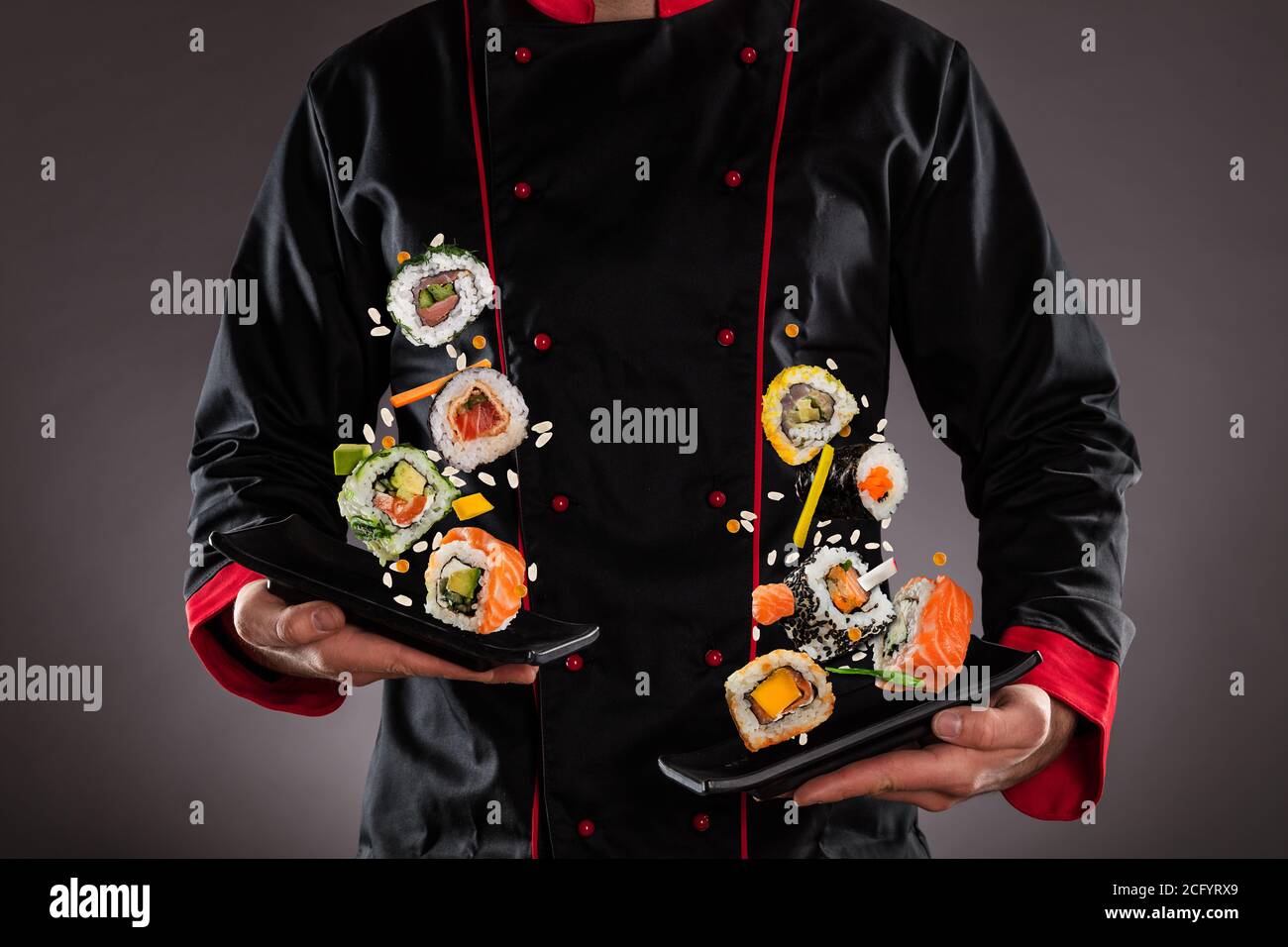 Flying plates hi-res stock photography and images - Alamy