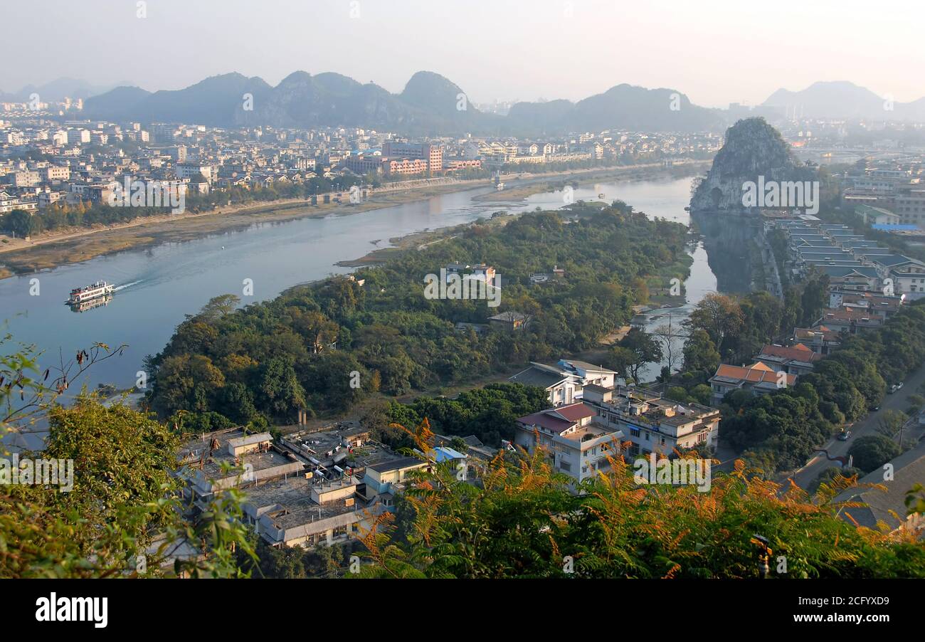 Mount li hi-res stock photography and images - Alamy