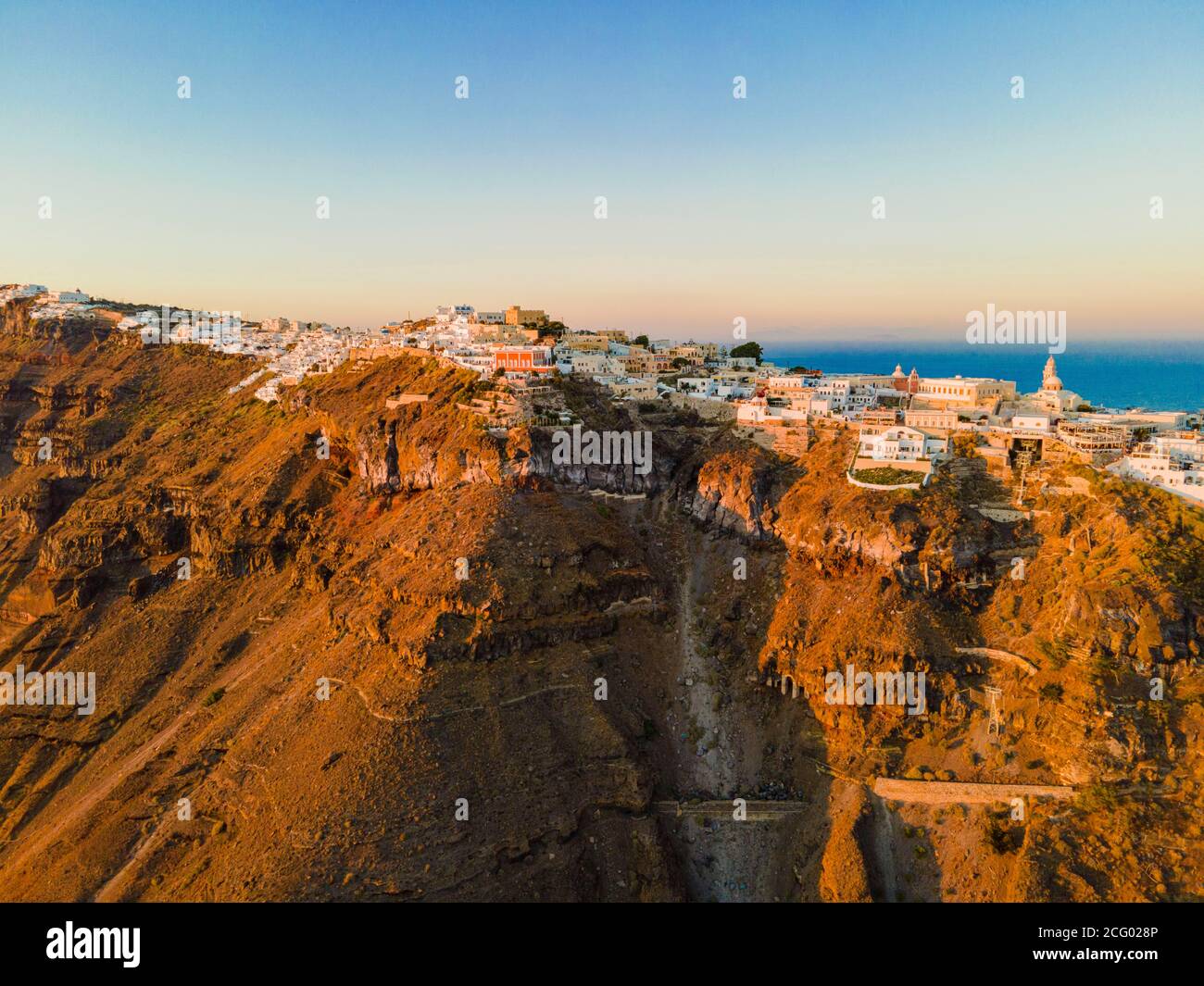 Greece, Cyclades, Santorini island, the town of Fira (Thera or Thira ...