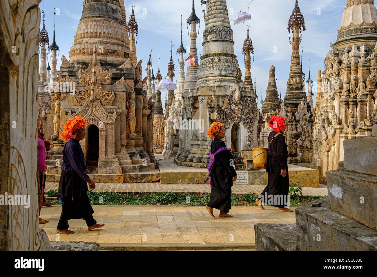 Myanmar (Burma), Shan state, Kakku pagodas, built by King Narapatisithu ...
