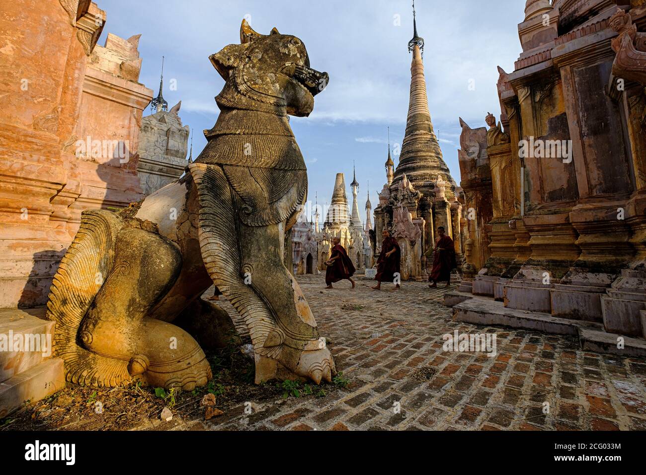 Myanmar (Burma), Shan state, Kakku pagodas, built by King Narapatisithu ...