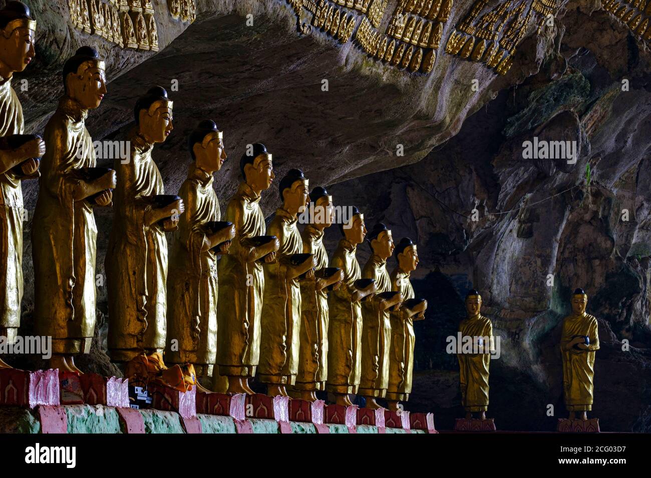 Myanmar (Burma), Karen or Kayin state, Hpa An, Saddar or Sadan cave ...