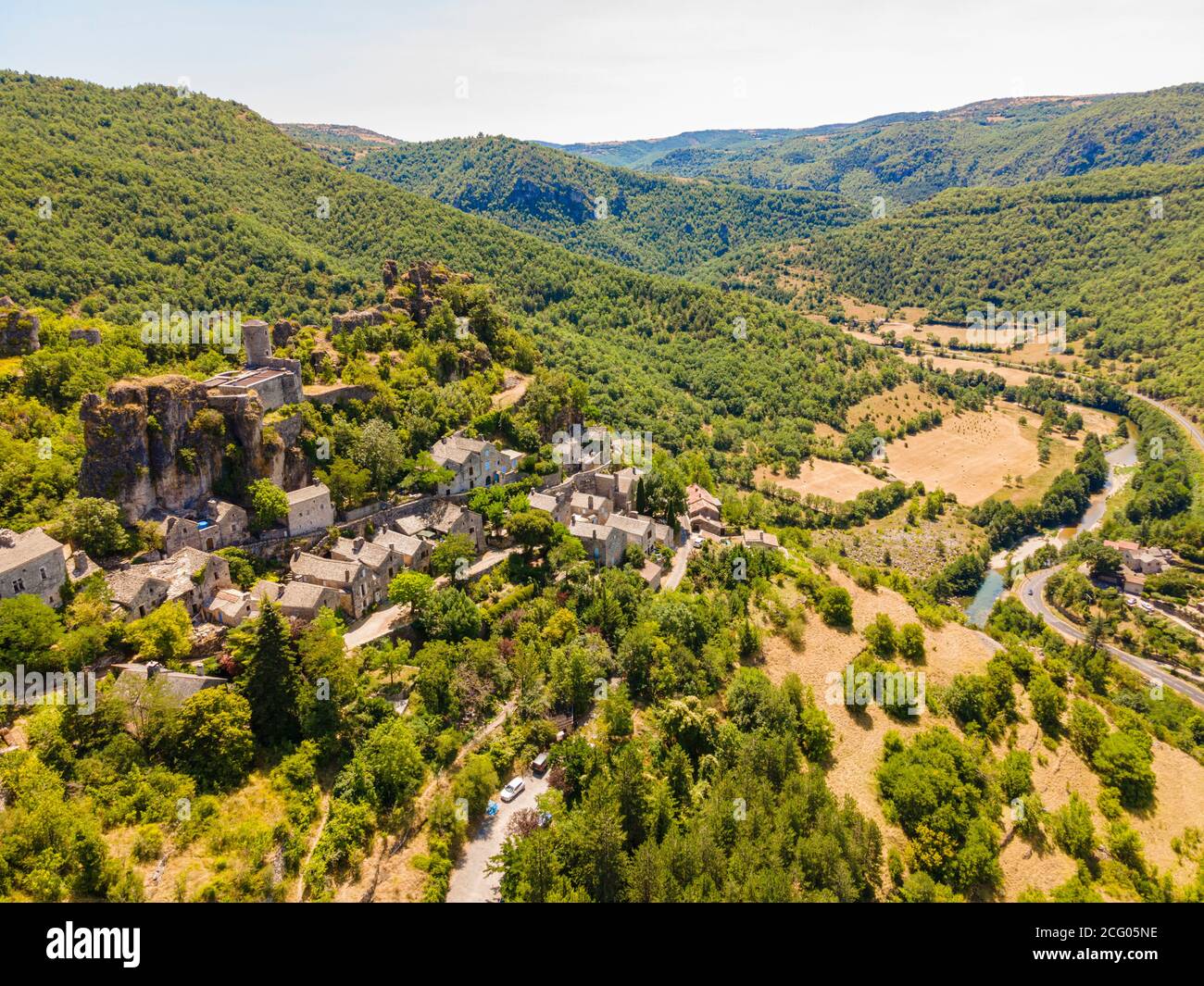 France, Aveyron, Gorges de la Dourbie, the perched village of Saint ...