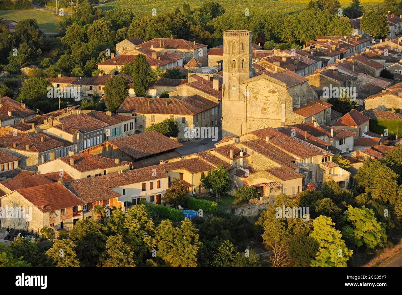 Monfort gers hi-res stock photography and images - Alamy