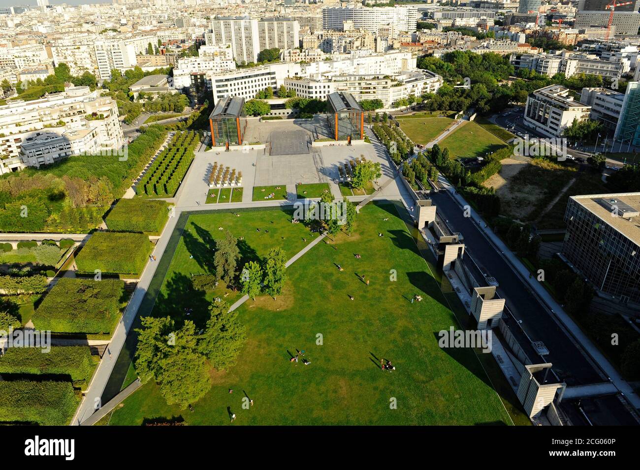 15th arrondissement aerial hi-res stock photography and images - Alamy