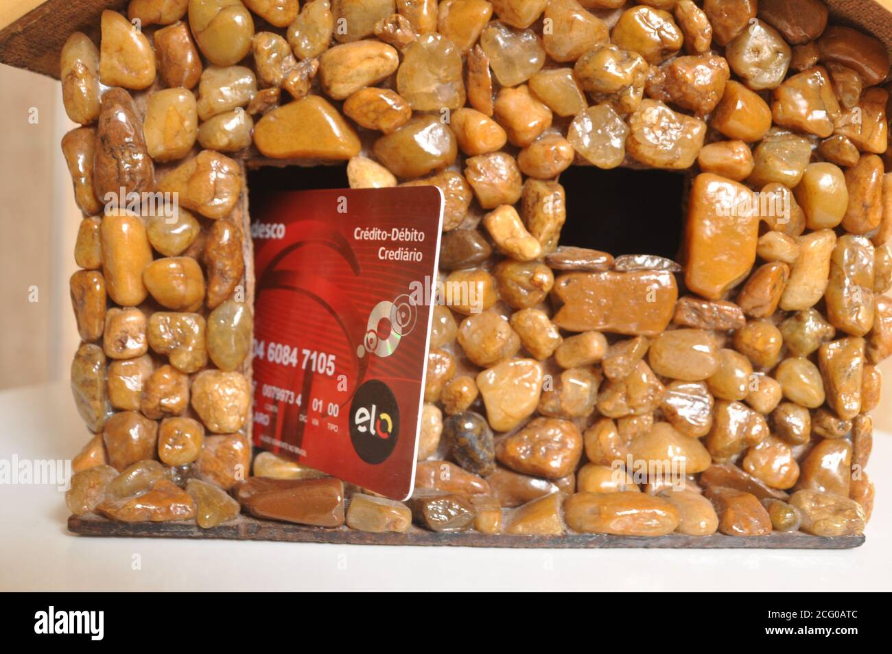 Credit card, from a private bank in Brazil, valid throughout the ...