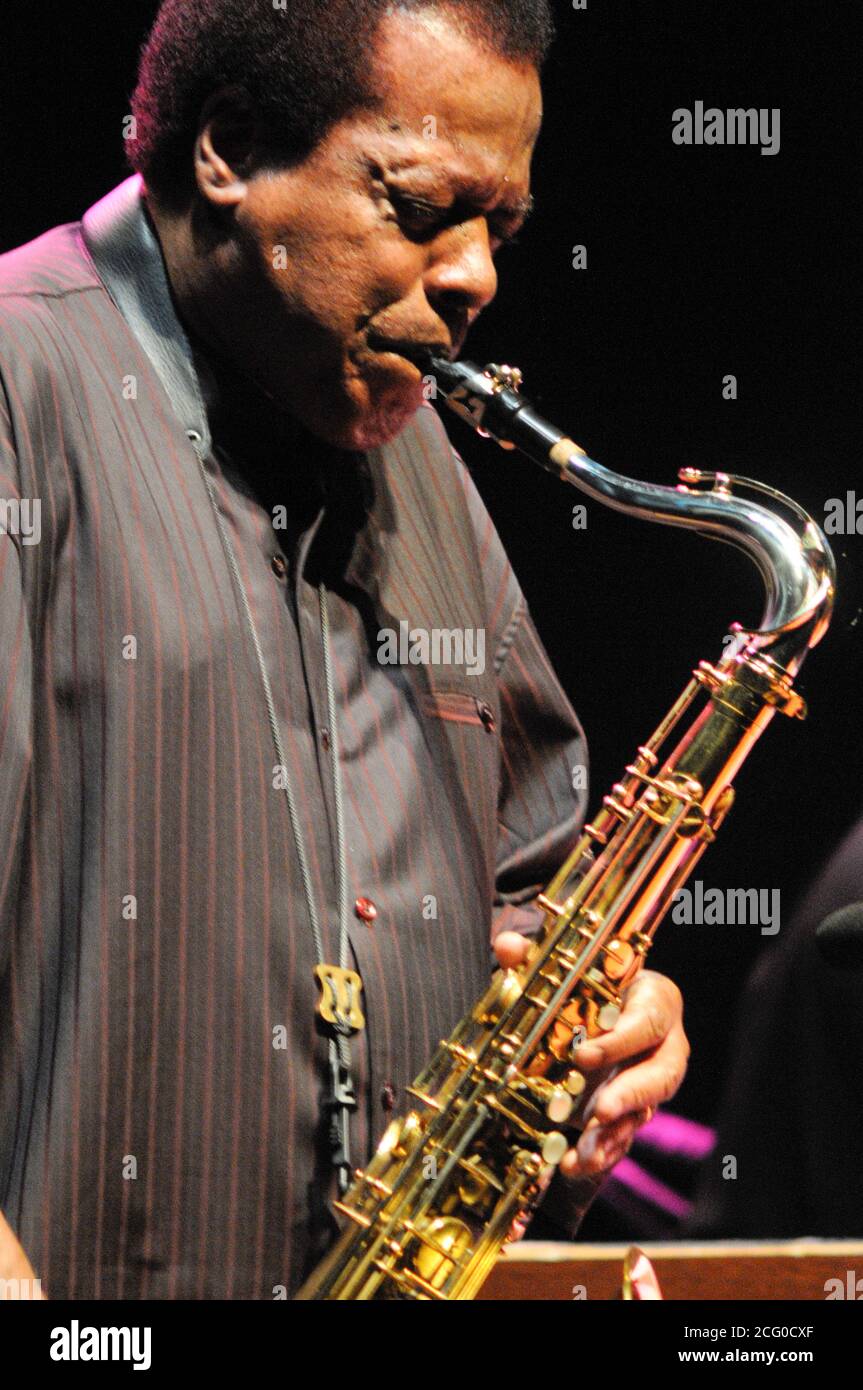 Wayne shorter hi-res stock photography and images - Alamy