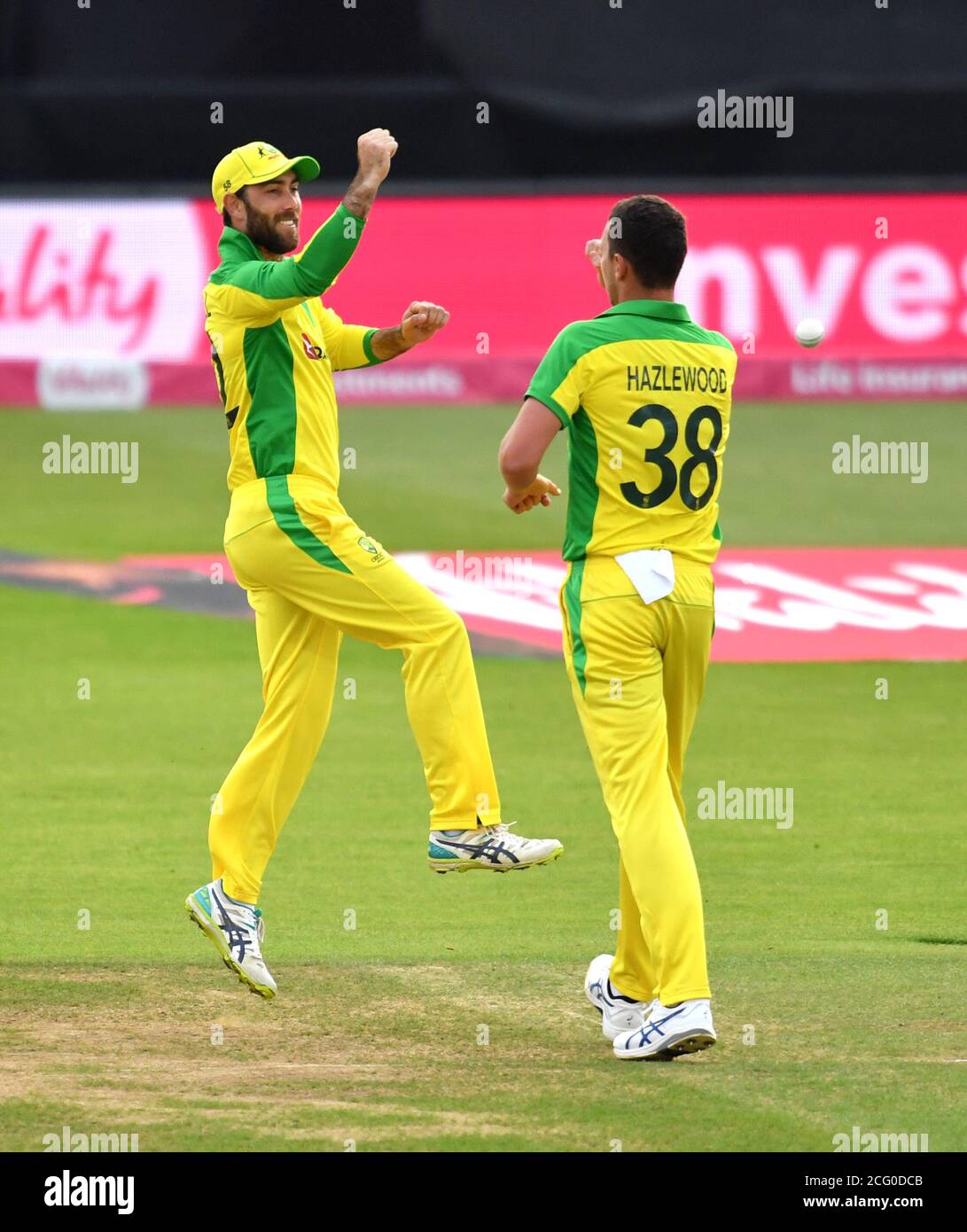 Wicket englands tom banton hi-res stock photography and images - Alamy