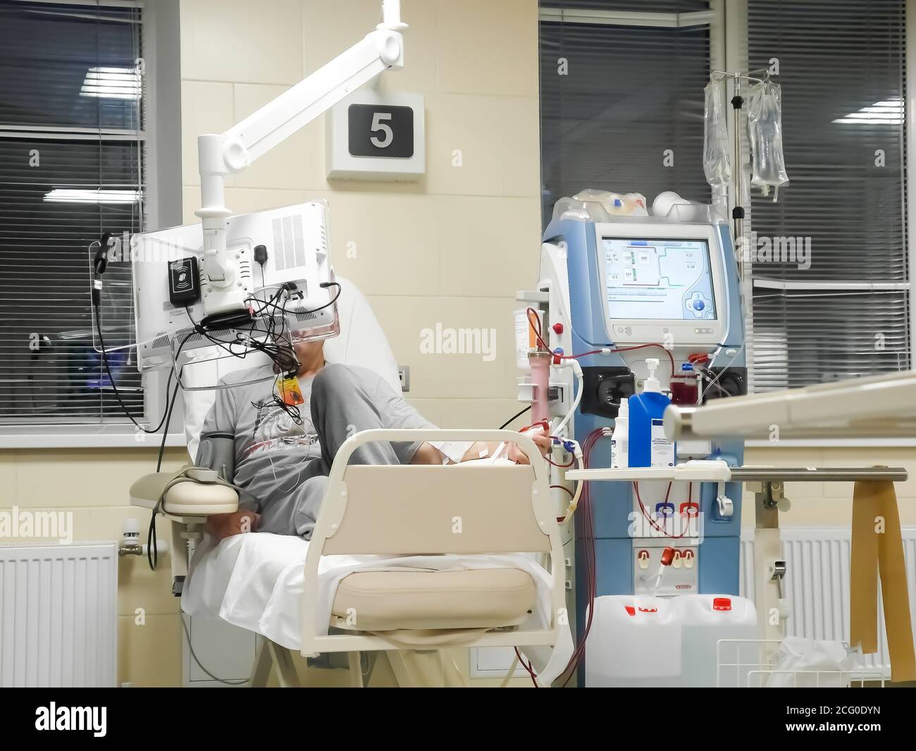 Peritoneal dialysis hi-res stock photography and images - Alamy