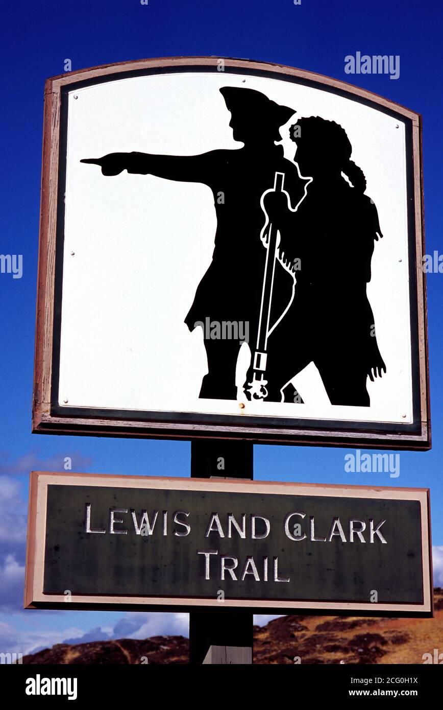 Lewis and Clark Trail sign, Columbia River Gorge National Scenic Area ...